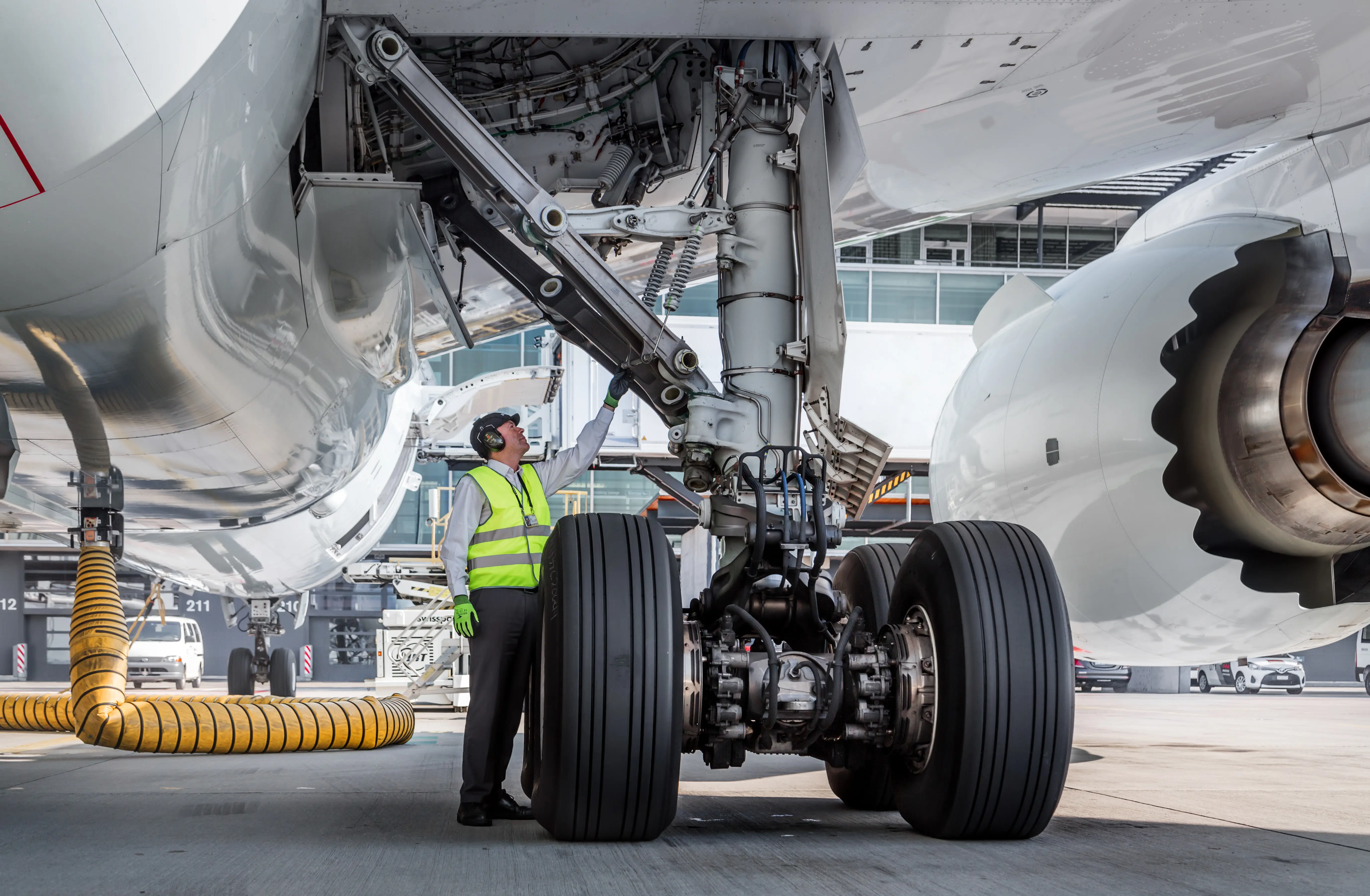 Line Stations | SR Technics